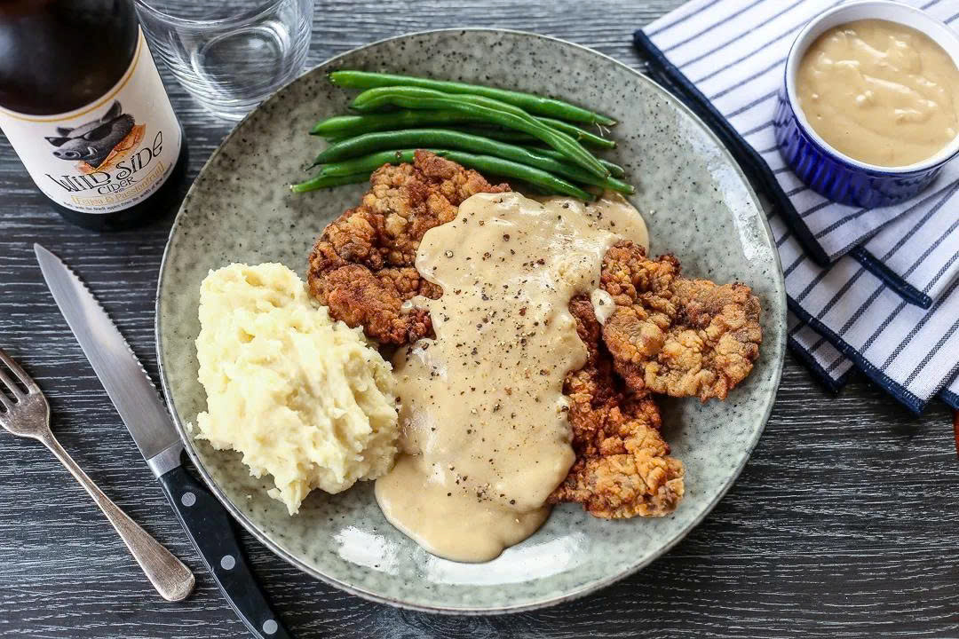 Taste of America: Top 10 Traditional Foods You Must Try
