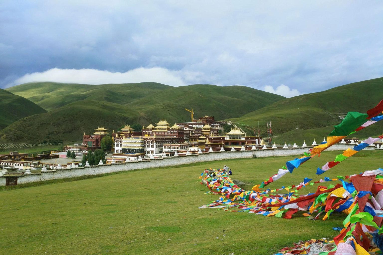 Lesser-Known Tibetan Monasteries in Sichuan
