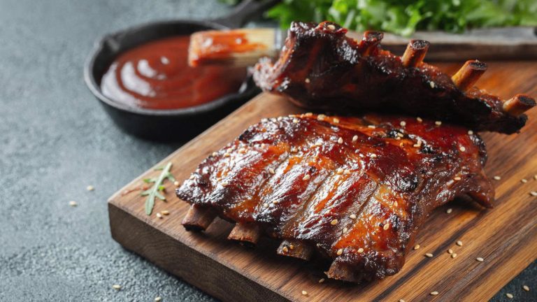 Taste of America: Top 10 Traditional Foods You Must Try