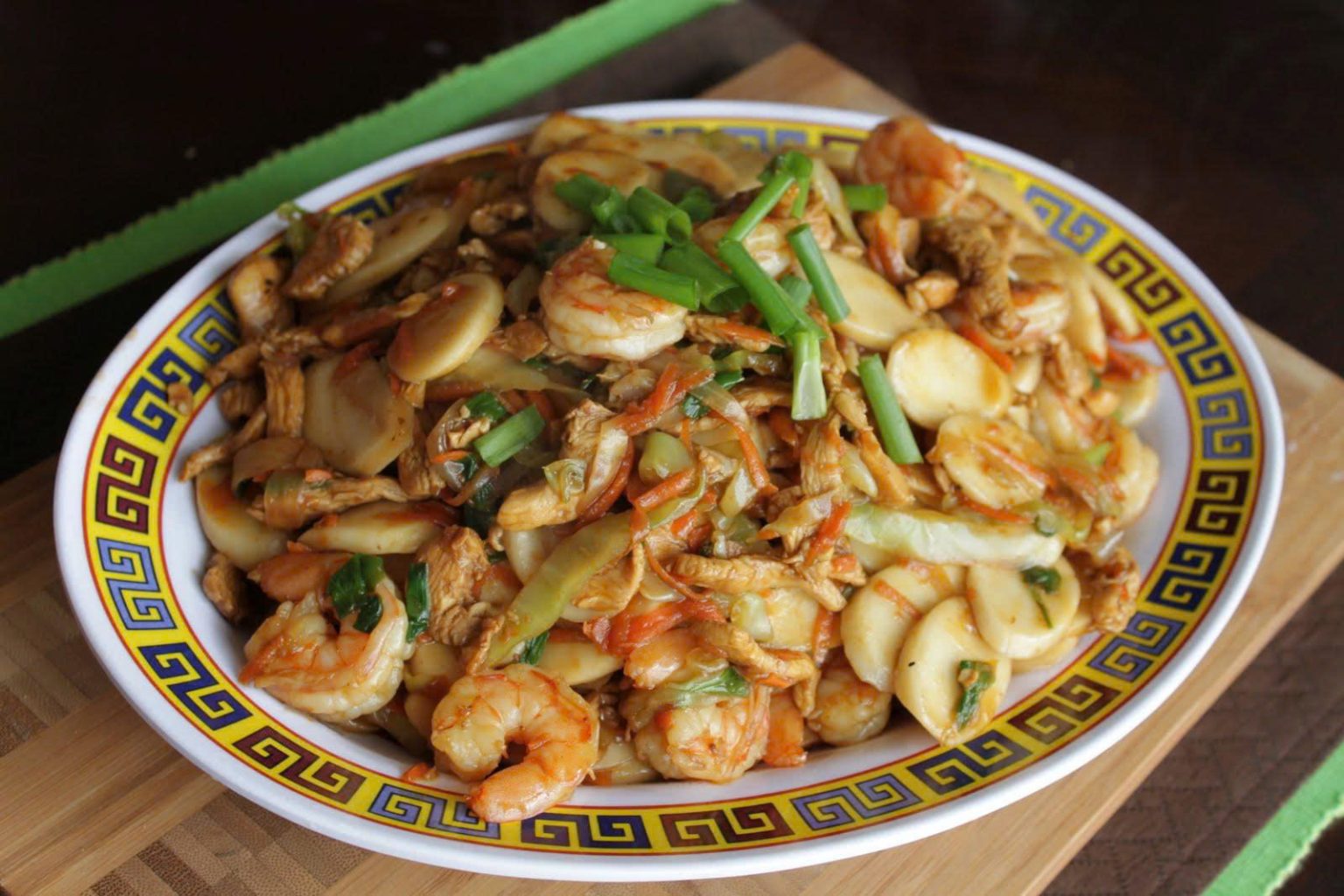 Top 10 Must-Try Street Foods in Shanghai: Culinary Adventure