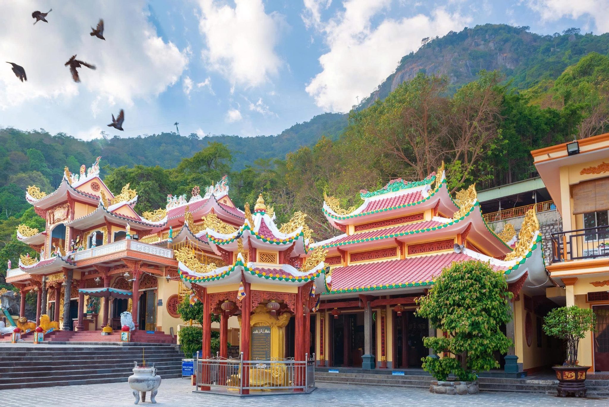 Ba Den Mountain: Ultimate Guide to the Roof of Southern Vietnam